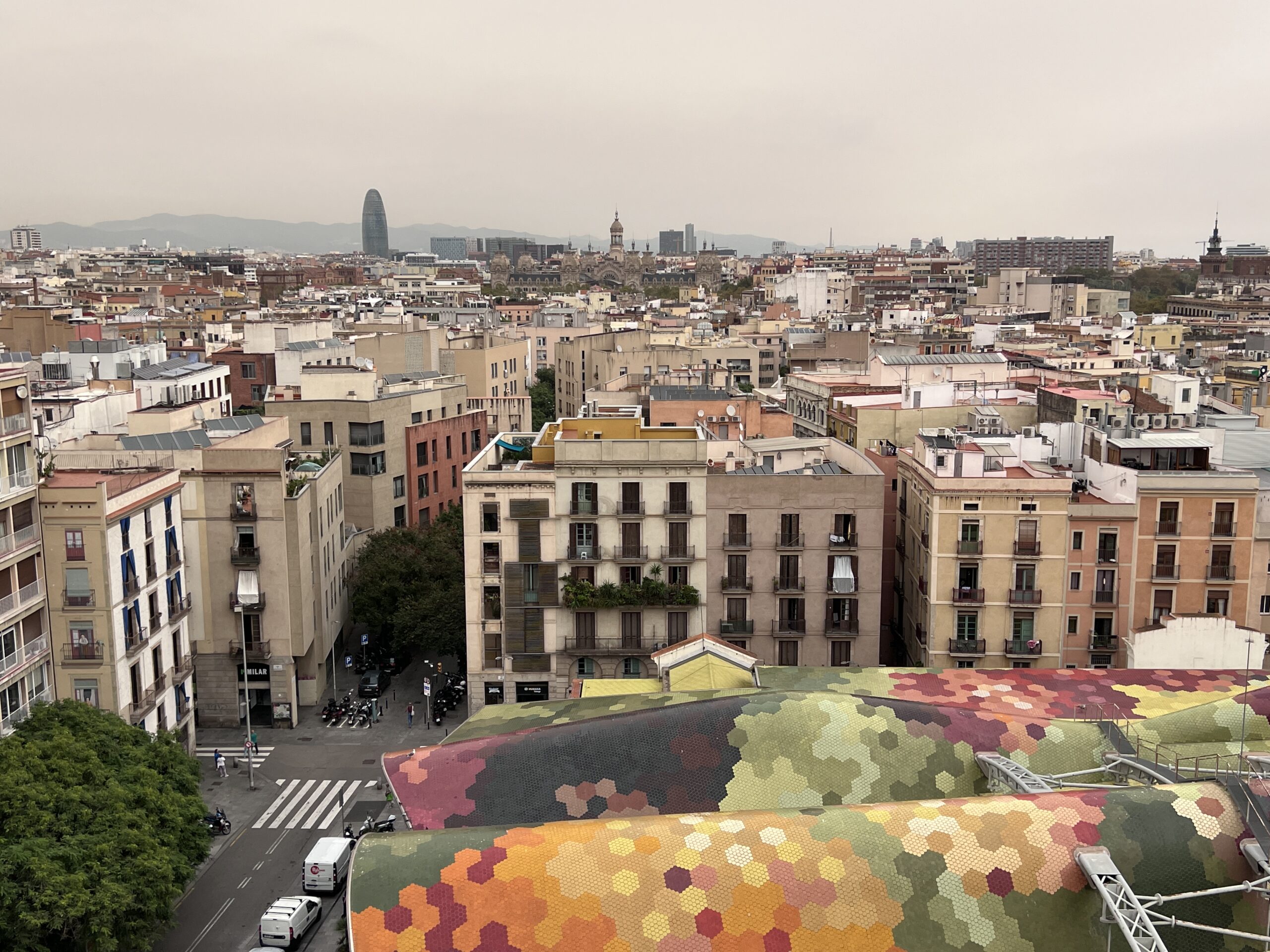 Hotel Barcelona Edition: Rooftop, gastronomia e conforto - Ares do Mundo